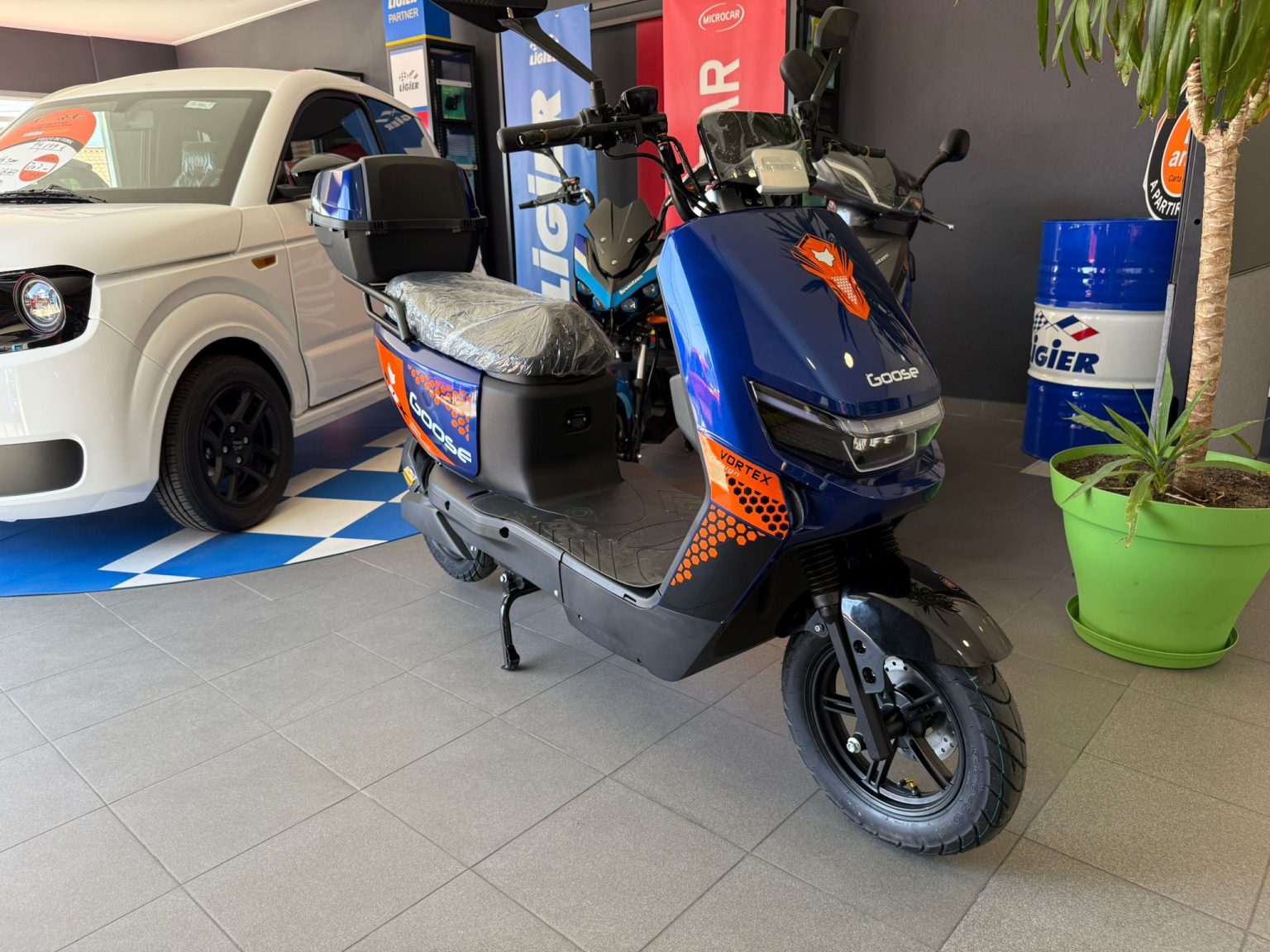 Scooter Elétrica Vortex Fox – Carros & Cia